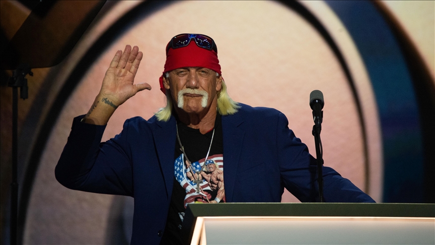 Hulk Hogan | KÜRE Encyclopedia