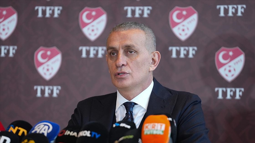 İbrahim Hacıosmanoğlu | KÜRE Ansiklopedi